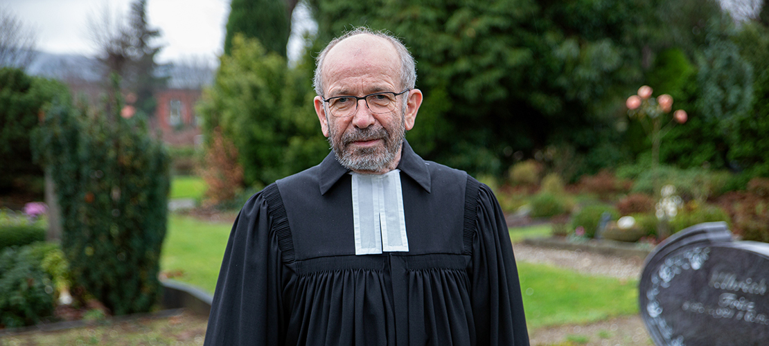 Heiligabend-Gottesdienst auf dem Friedhof findet nicht statt - presse ...